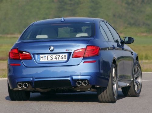 A rear end shot of the 2012 BMW M5 | Torque News